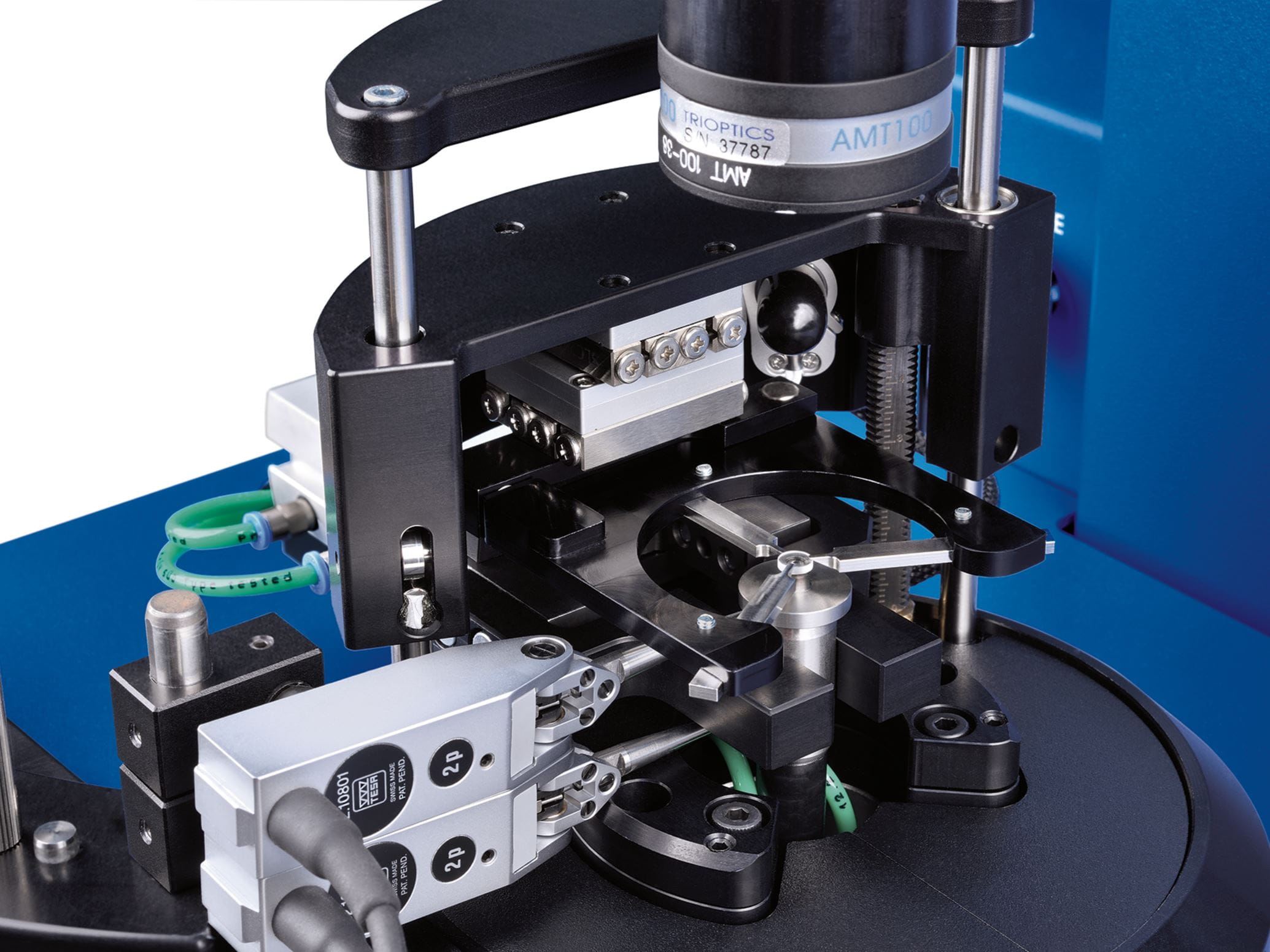 OptiCentric® - Lens centration and alignment